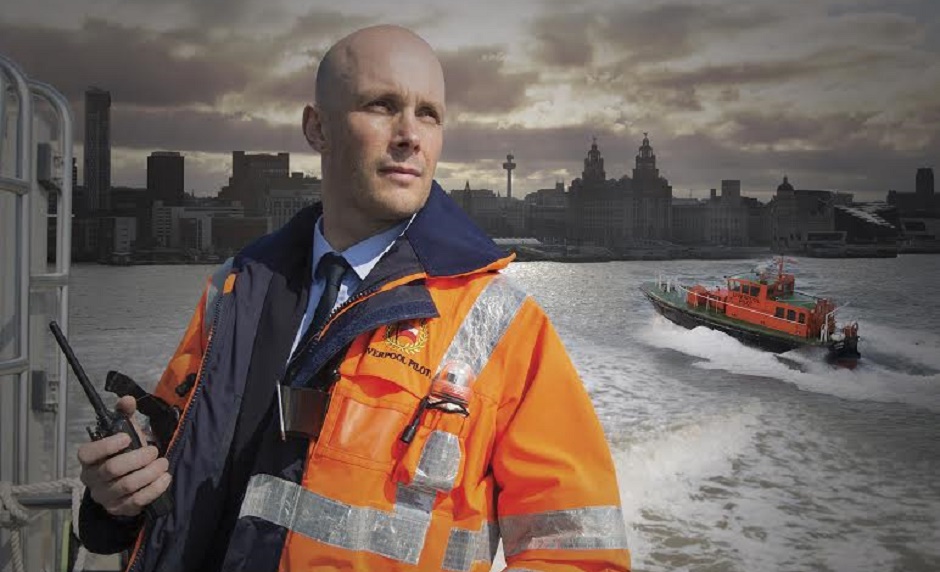 In safe hands - The 250 year story of the heroic Liverpool Pilots ...